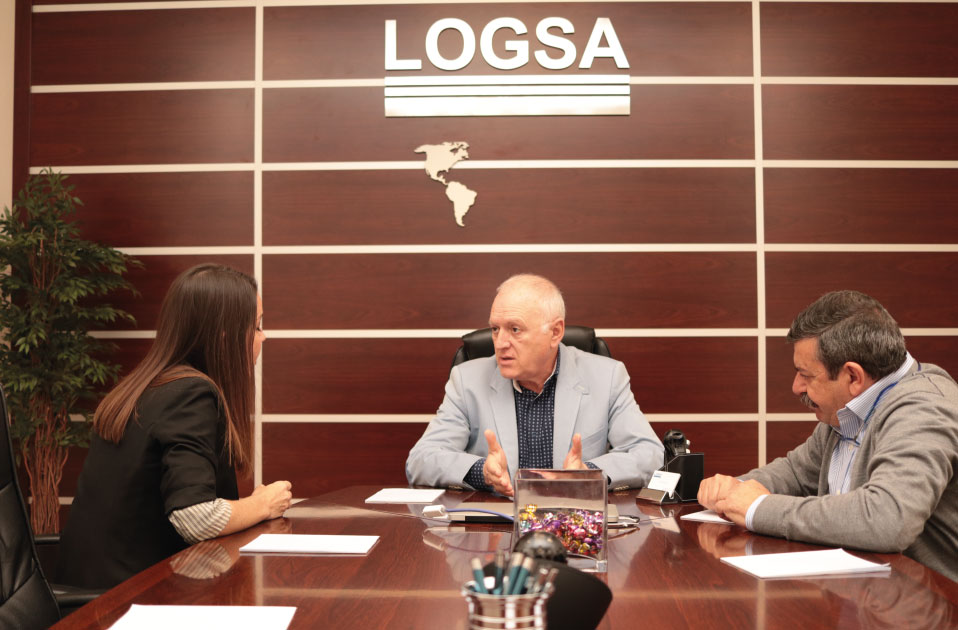 grupo-logsa-reunion | LOGSA | Distribuidor de material quirúrgico en España